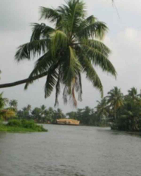 10 THINGS TO DO IN KOLLAM