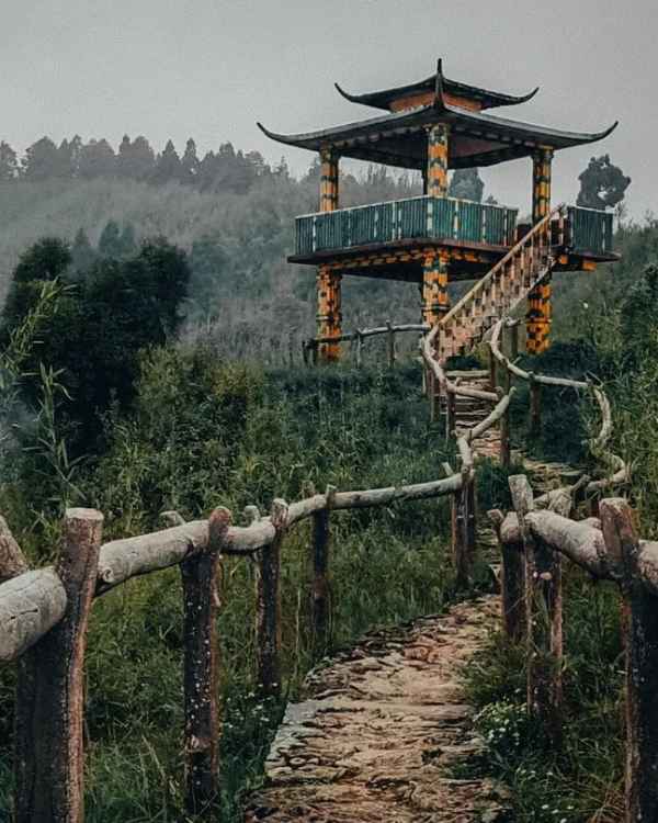 10 THINGS TO DO IN CHATAKPUR